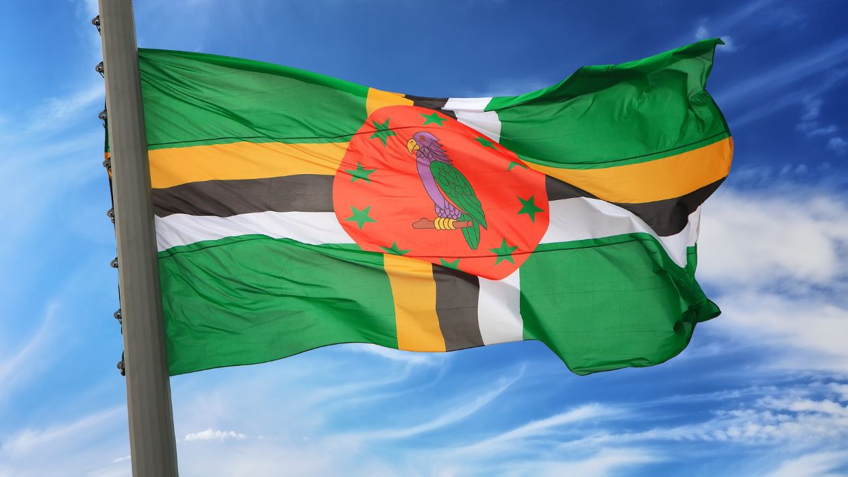 Dominica Oath of Allegiance - Best Citizenships